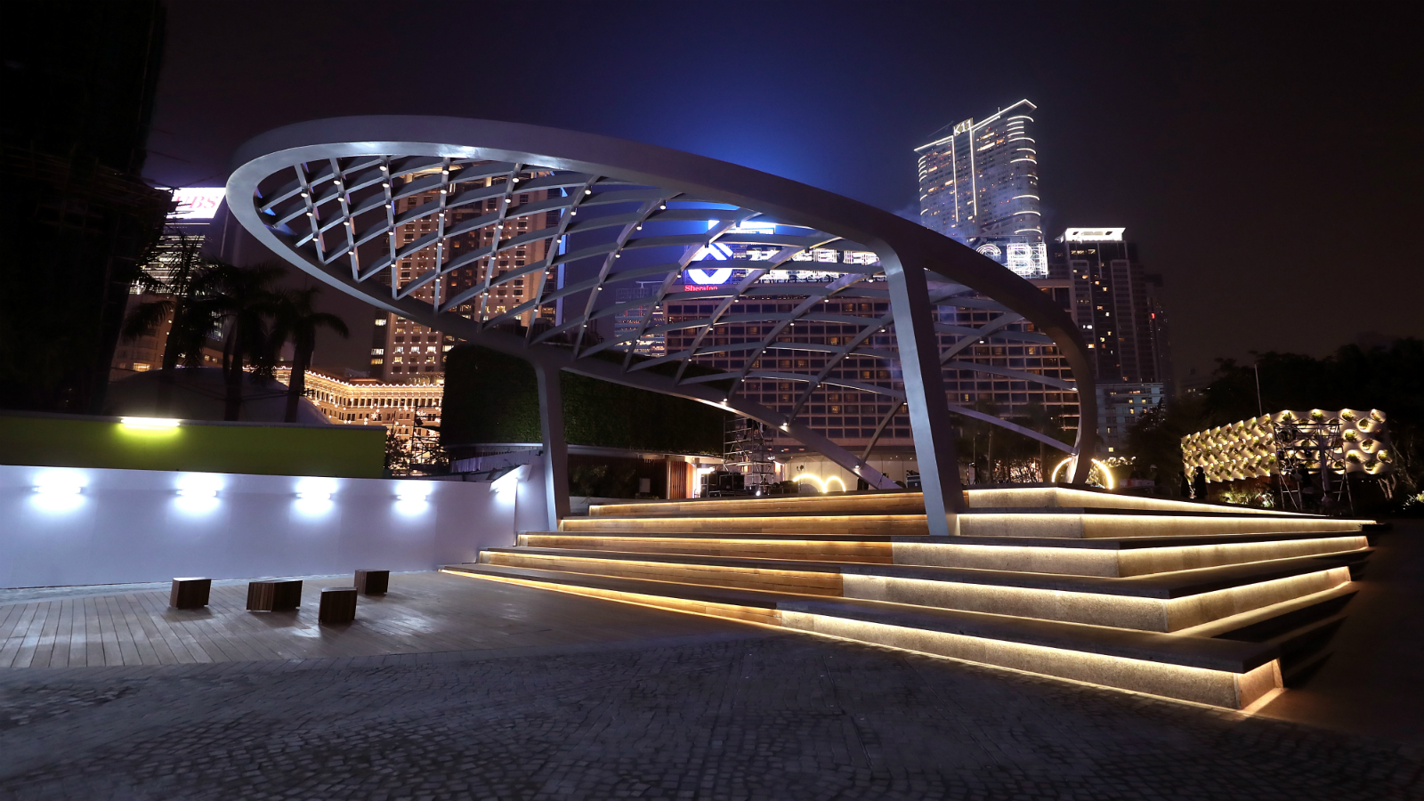 Victoria Dockside | Global Art and Design District